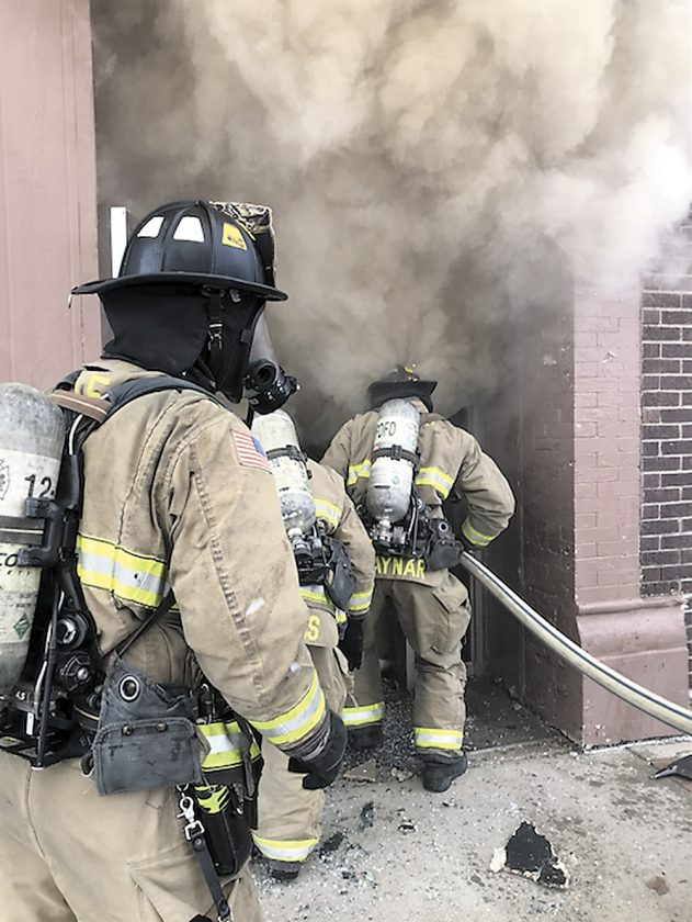 Fire ravages downtown building | News, Sports, Jobs - Messenger News